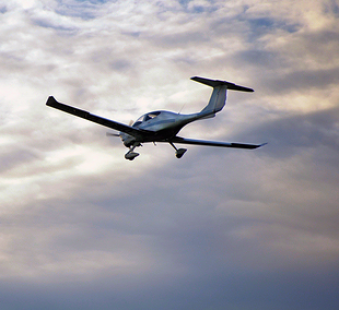 ILS Approach - Airplane Landing Speed | PilotWorkshops